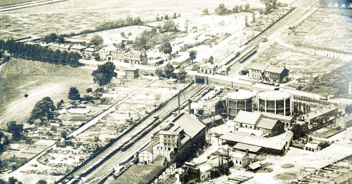 millfields: 'Busy Lea Bridge Was Once a Lonely Road'