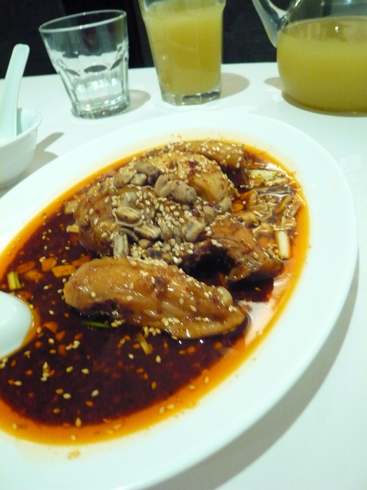 Bigger Bites: 「四川菜大平伙 (SiChuan Da Ping Huo)」 in 中環（SOHO）