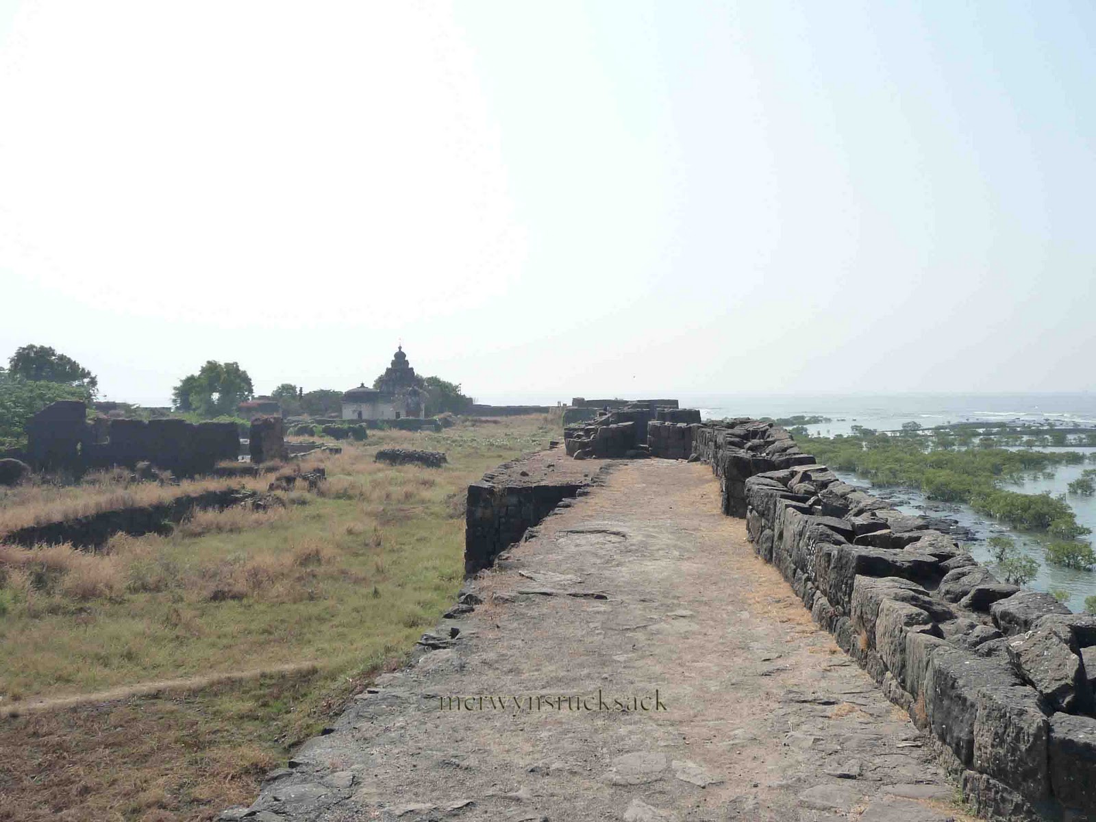 Alibag Watertrip (Kulaba Fort) | The journey of a thousand miles begins ...