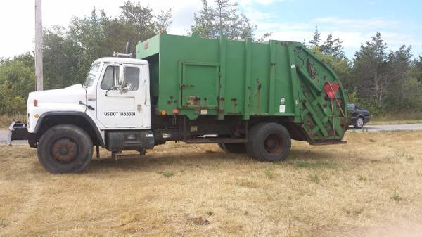 Classic Cars Connect: 1987 International Garbage/Packer Truck (NY ...