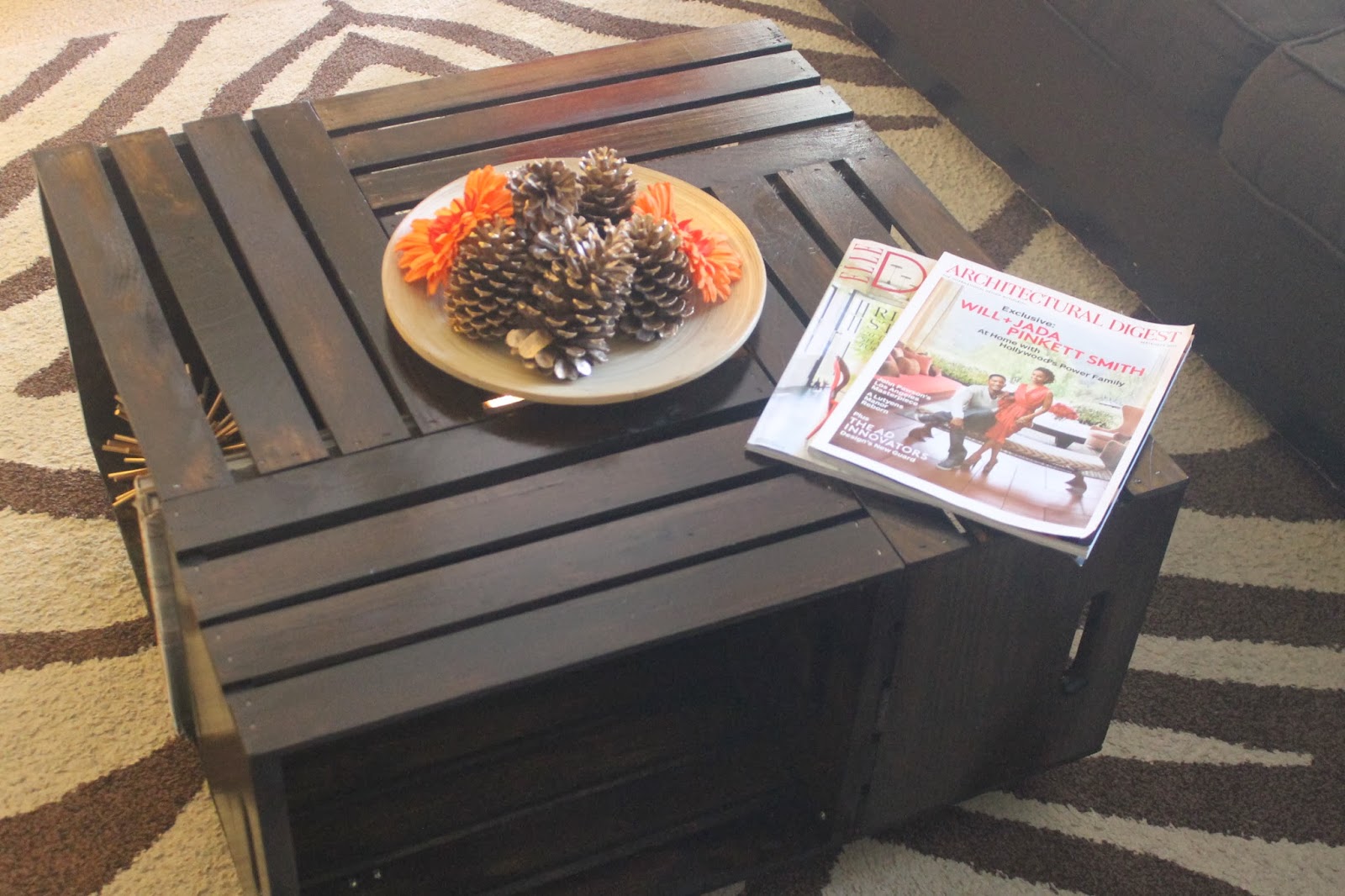 All Things O'Natural: LET'S MAKE A COFFEE TABLE...WITH CRATES!!