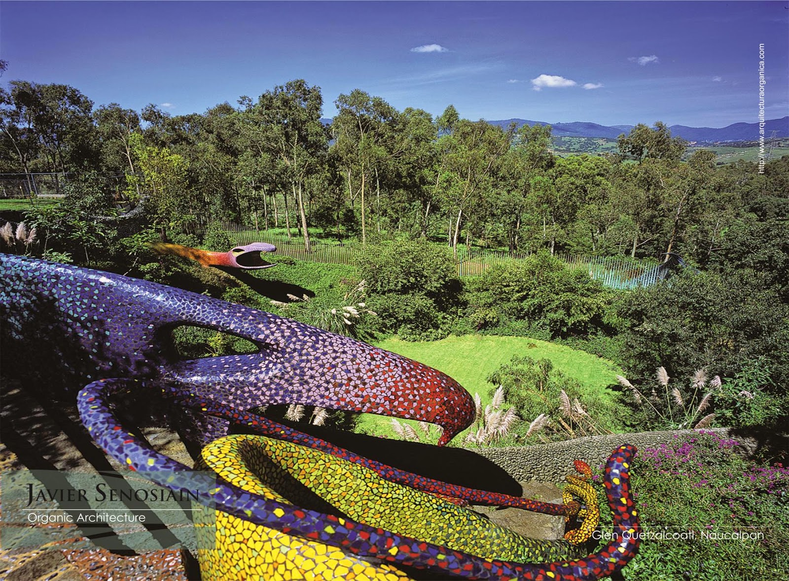 Mexican Architecture. 3000 Years: JAVIER SENOSIAIN