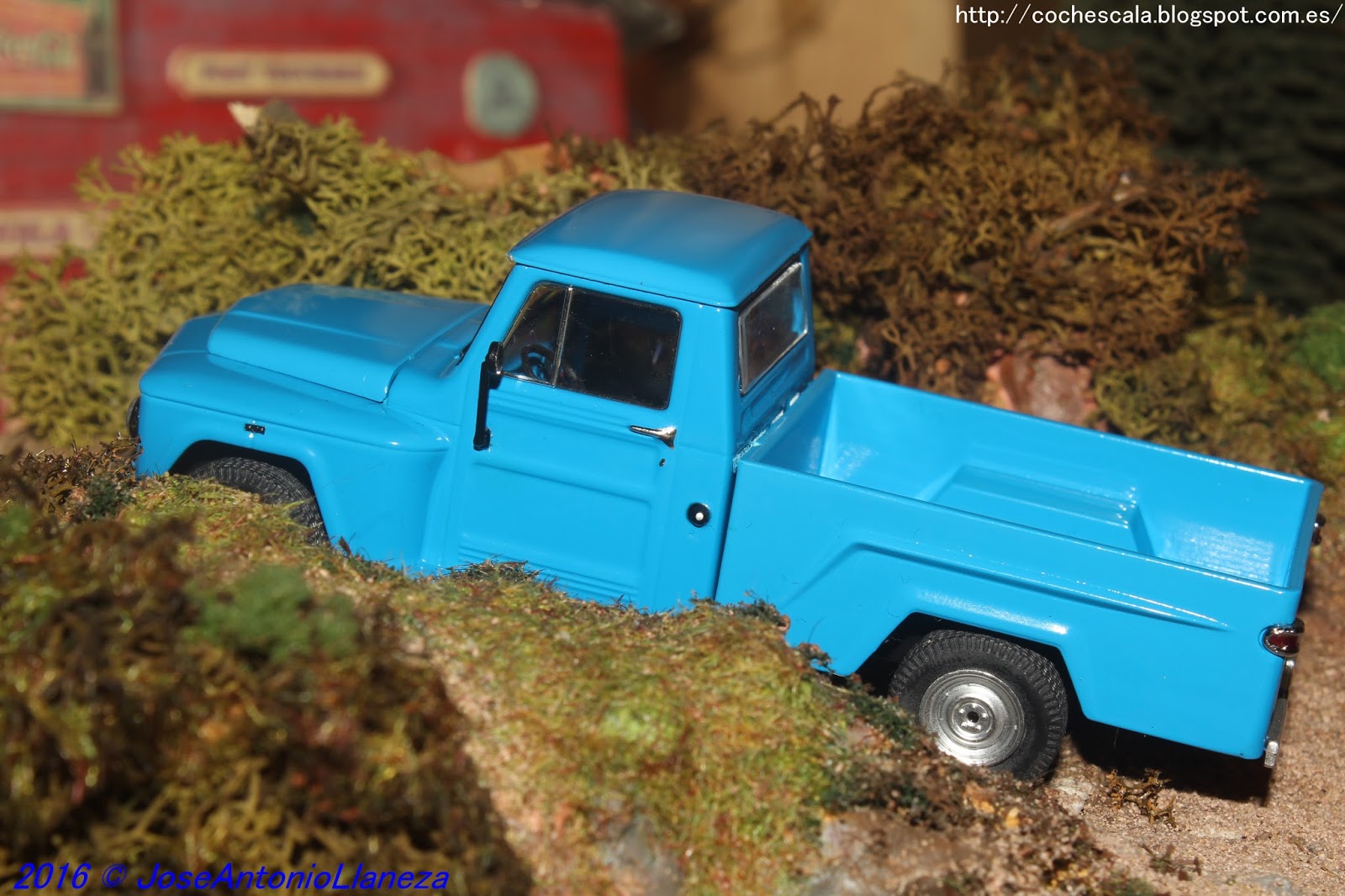 Son43: Ford F-75 Pick Up
