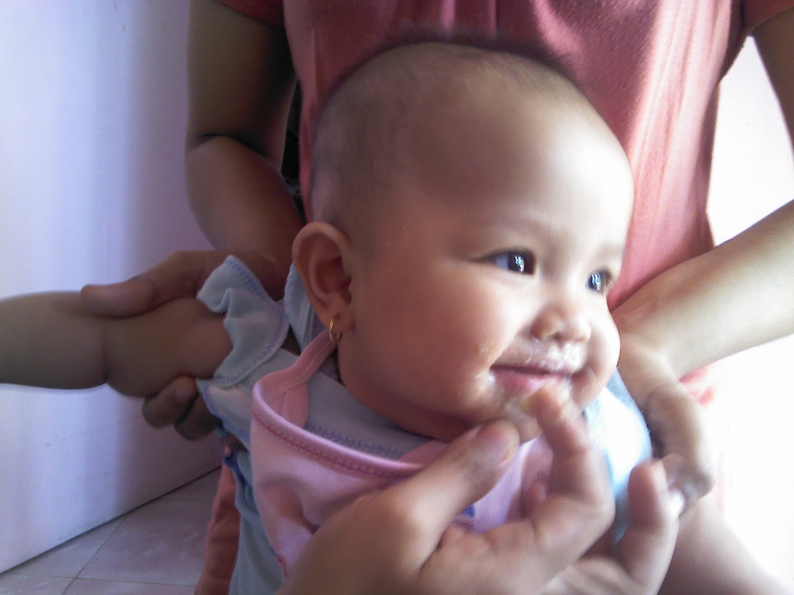 Portal Kesehatan: Cara Perawatan Tali Pusat Pada Bayi Baru Lahir