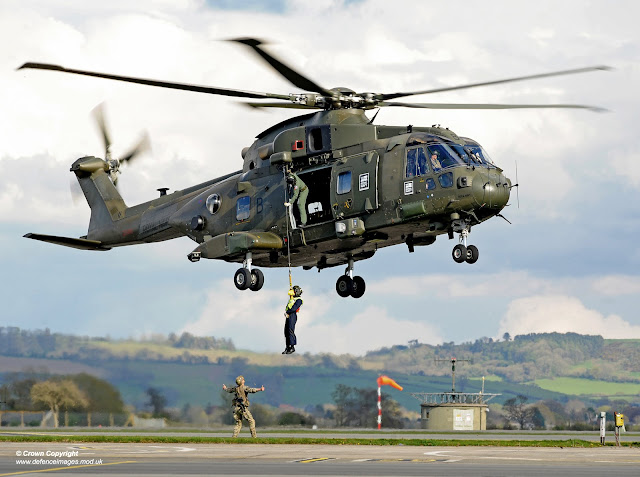 SNAFU!: Merlin MK3 Helicopters ( 846 Naval Air Sqdn) Commando ...