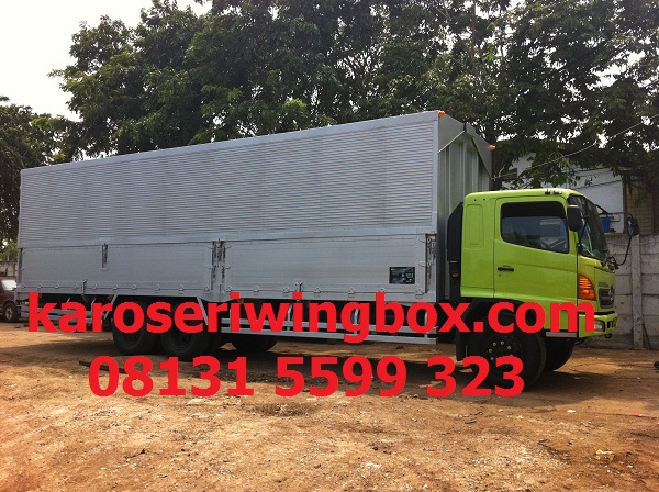 Hino FL 235 JW karoseri wing box 9.4 meter ~ HINO FL 235 JW