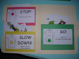 Apples 4 Bookworms: Flash Card Tracker Folder