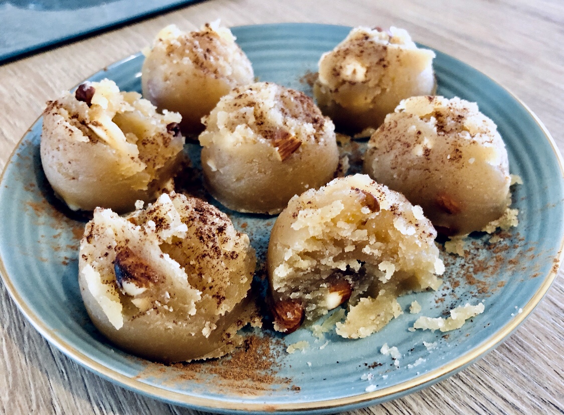 Turkish Flour Helva Recipe (Un helvasi) | Episode 391 - Baking with Eda