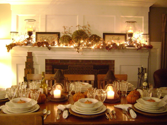 Vintage Mulberry: Thanksgiving Tables