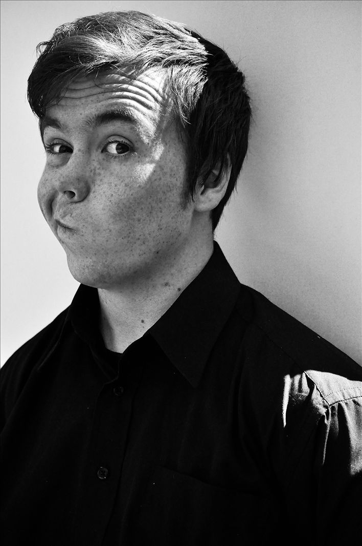 Announcing the Director and Stars of "Eight Minutes" - Short & Sweet ...