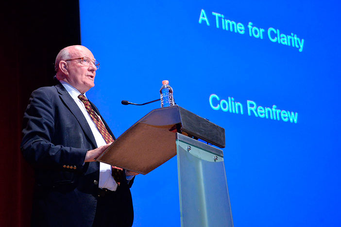 PLAVDITE CIVES: COLIN RENFREW POR UNA ARQUEOLOGÍA LEGAL, TRANSPARENTE E ...