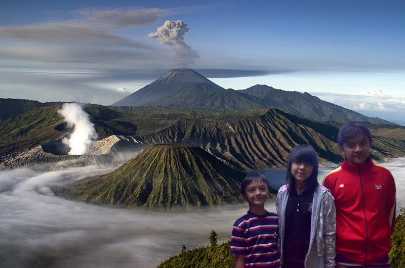 TAKJUB INDONESIA: Gunung Semeru Gunung tertinggi di Pulau Jawa