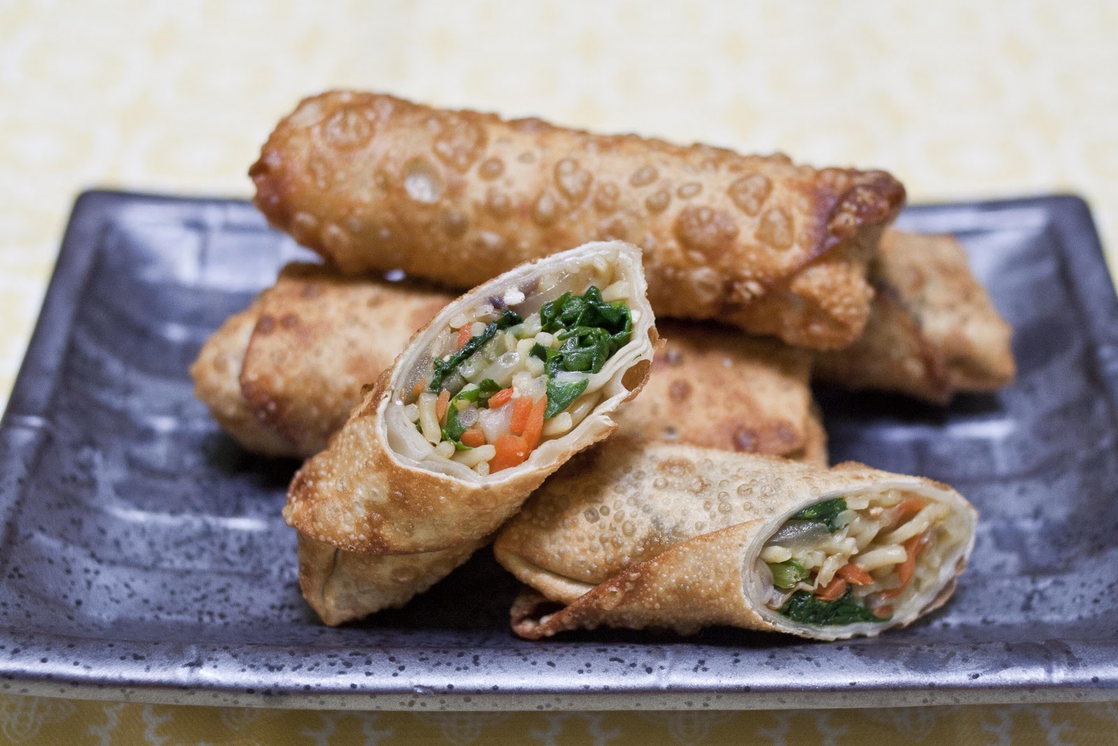 FOODjimoto: Yakisoba Egg Rolls
