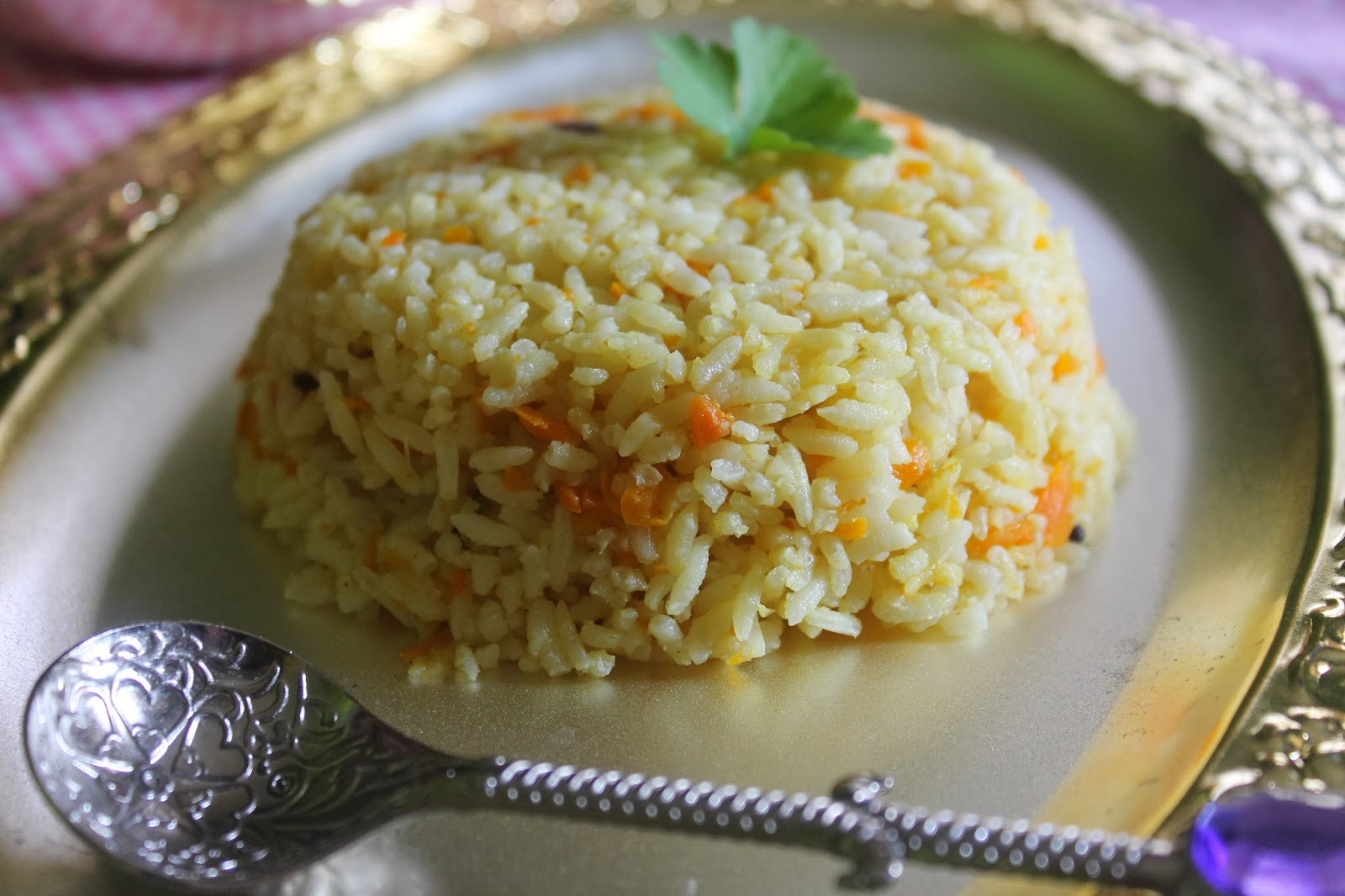 My Kitchen Treasure: Carrot Rice with Challas