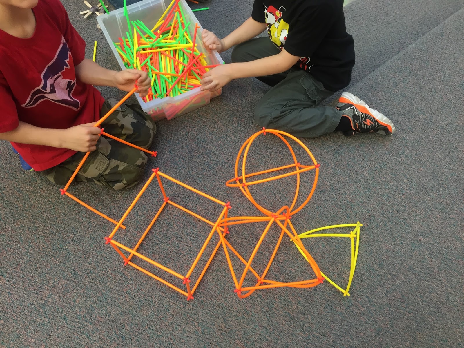 Adventures in Makerland: Tinkering with Learning Outcomes