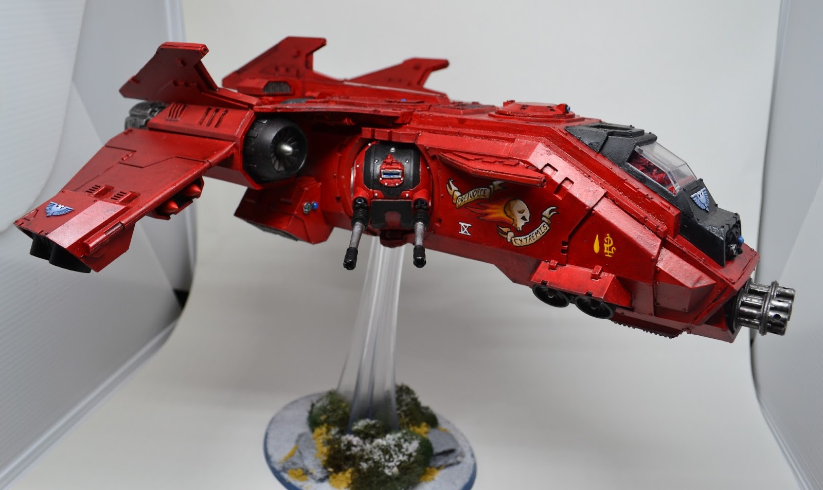 Sepulchre of Heroes: Showcase: Blood Angels Fire Raptor (with Freehand ...
