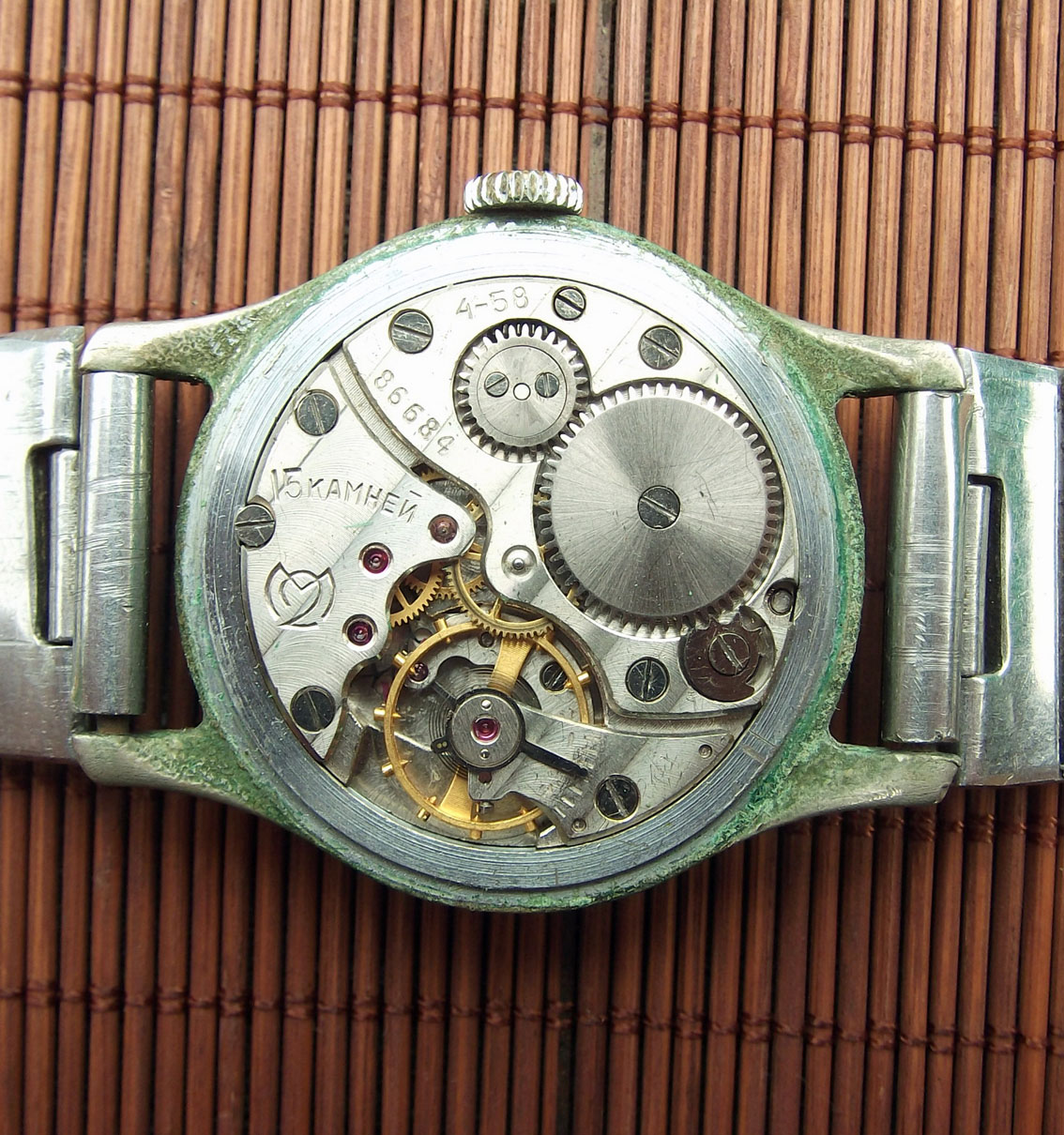 VreMax: Pobeda 2 MChZ 2602 Decorated and Dated Movement 4-58