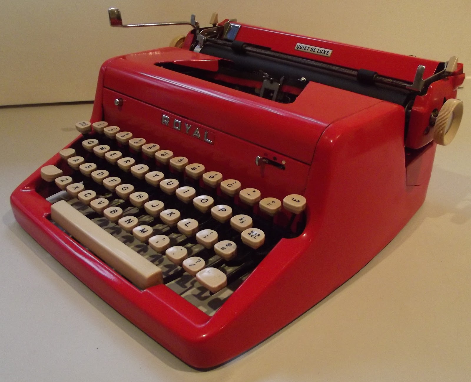 oz.Typewriter: Feeling in the Pink (From Not Being in the Red): Royal ...