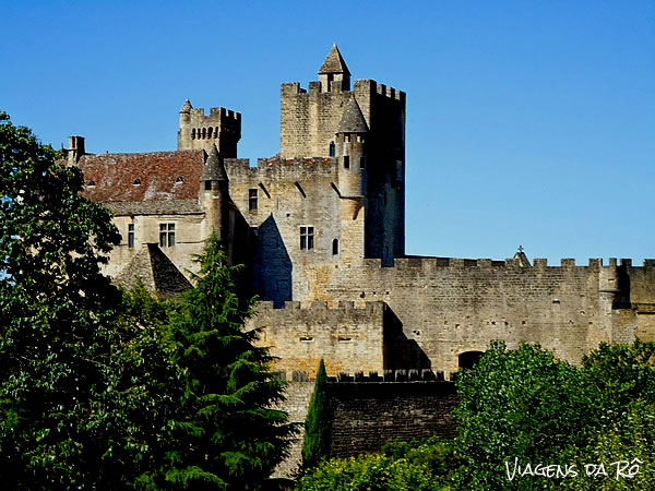 França - Castelo de Beynac, um retorno ao período medieval - VIAGENS DA RÔ