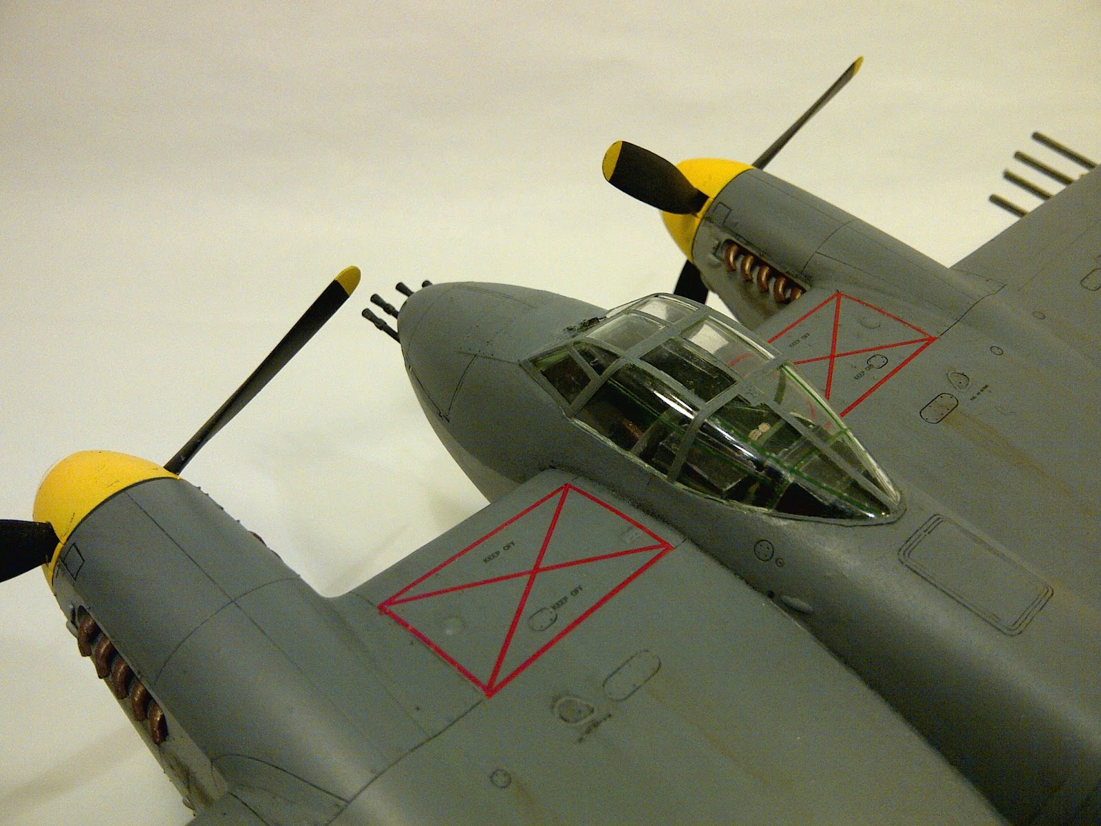 BoweModels: Build Review - Tamiya 1/48 Mosquito FBVI
