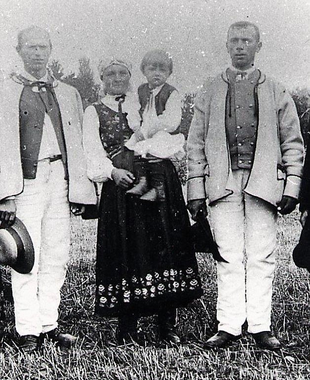 FolkCostume&Embroidery: Overview of the costumes of the Lemkos / Rusyns ...