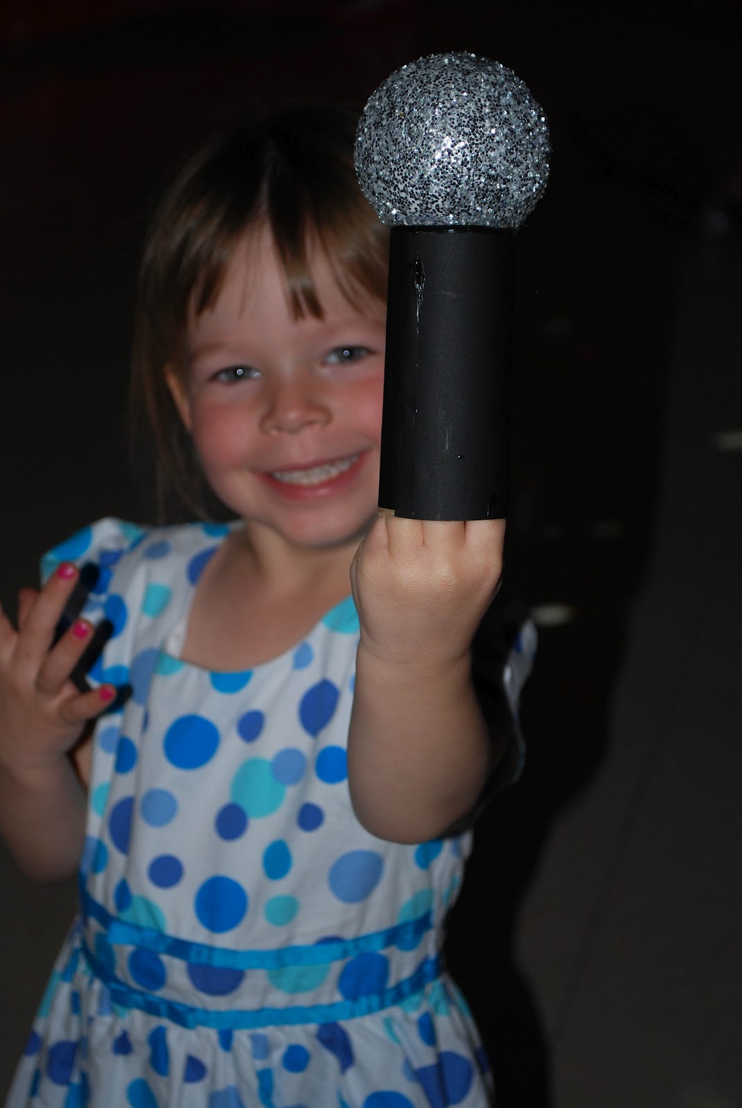 How to.... do something: How to make play microphones