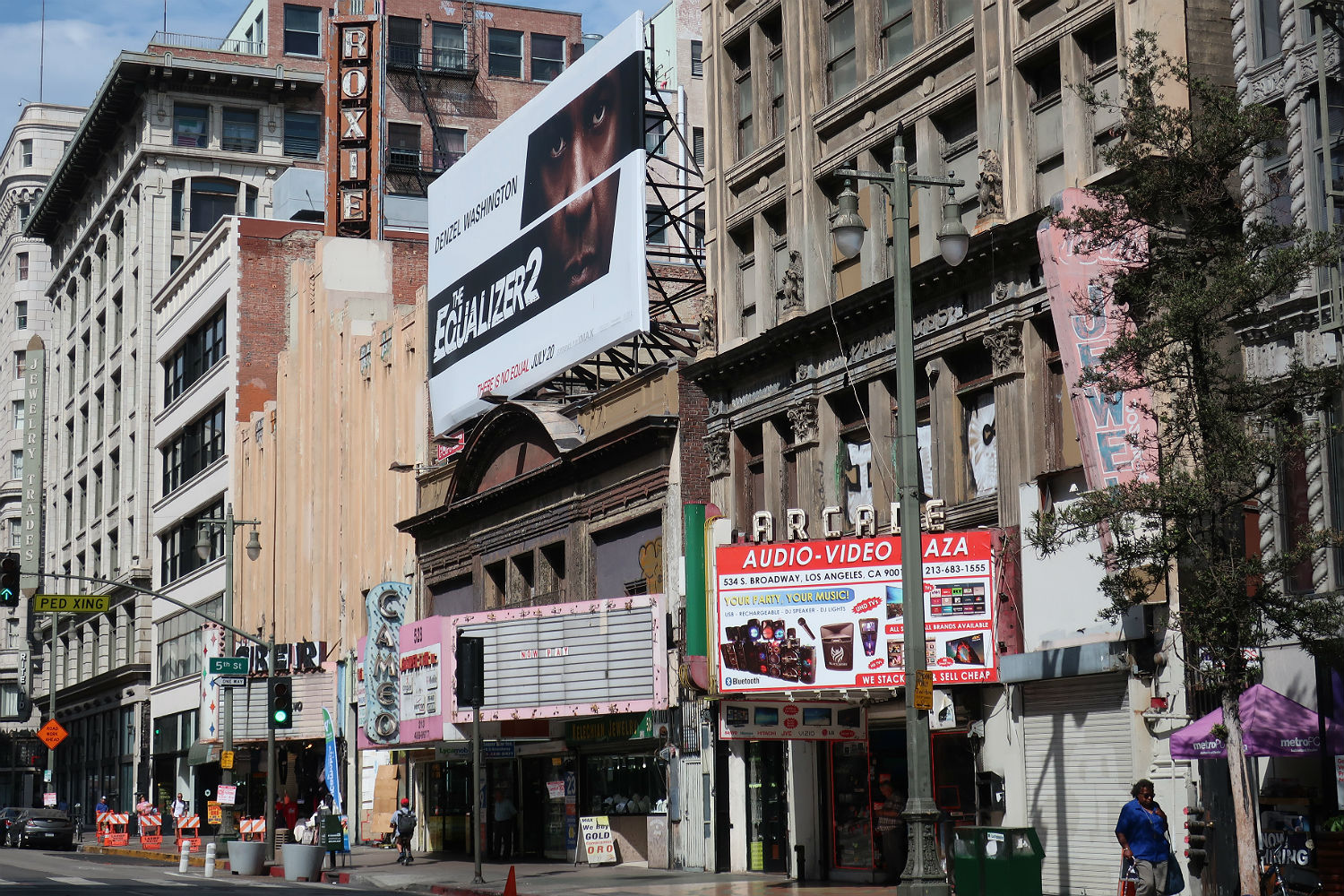 Los Angeles Theatres: Arcade Theatre: recent exterior views