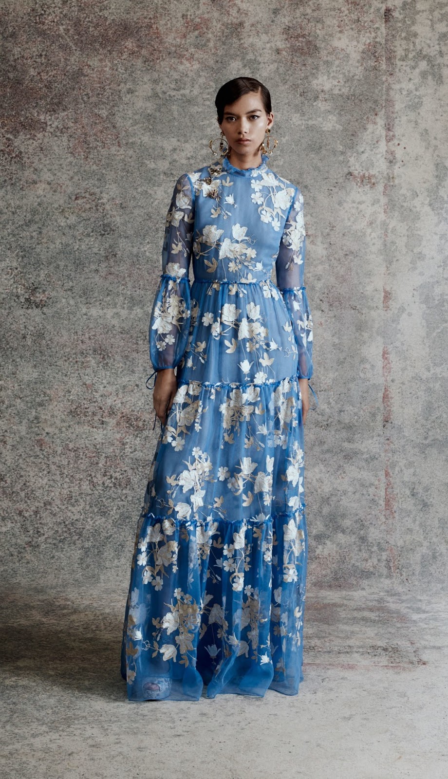 The Royal Order of Sartorial Splendor: Royal Outfits of the Day: Crown ...