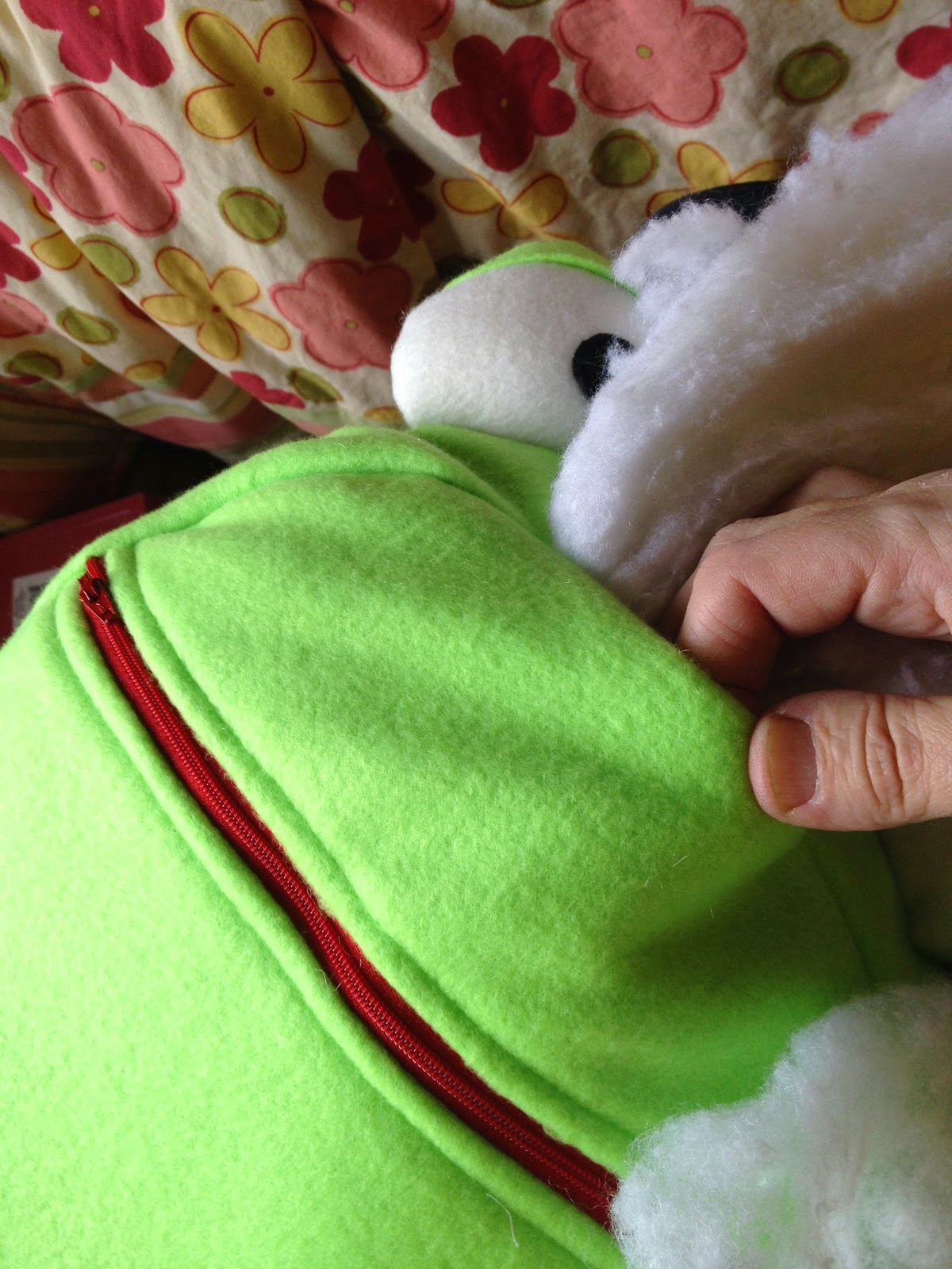 Emergency Crafter: Pajama Frog - PJs holder and cuddly pillow