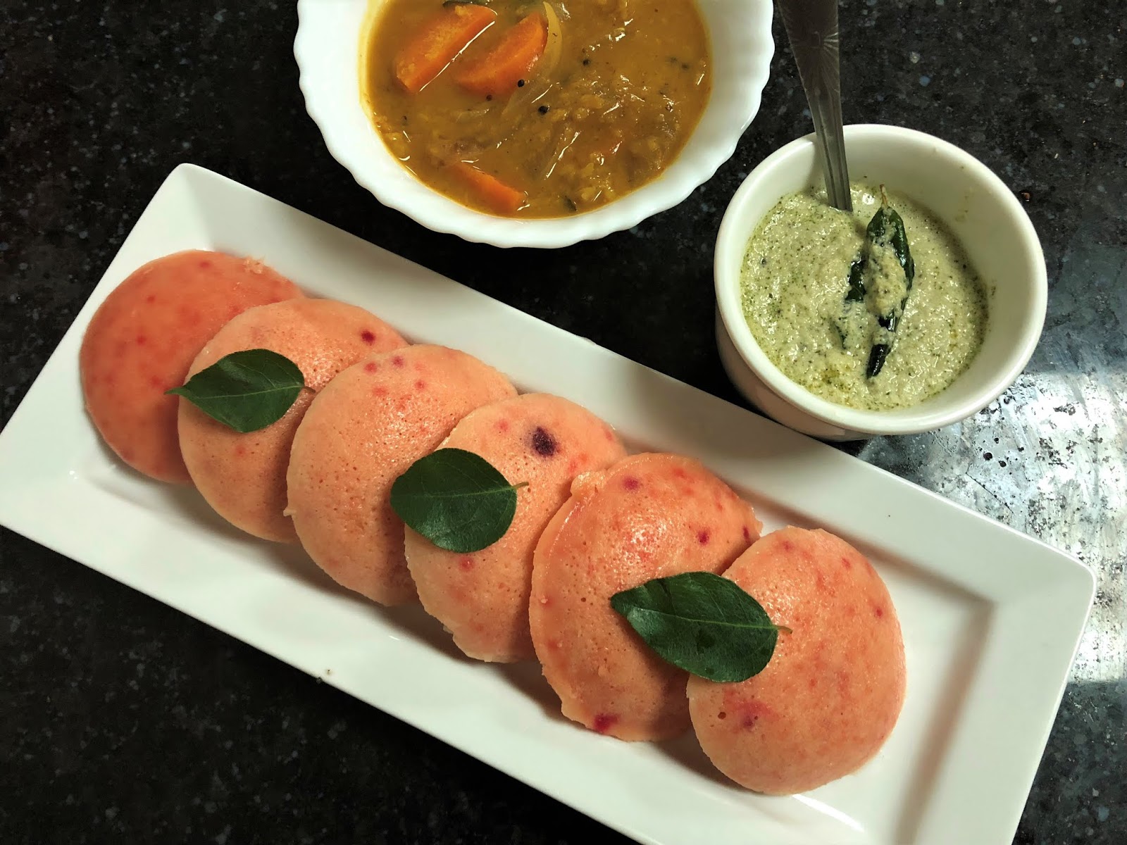 Bethica's Kitchen Flavours: Beetroot Idli