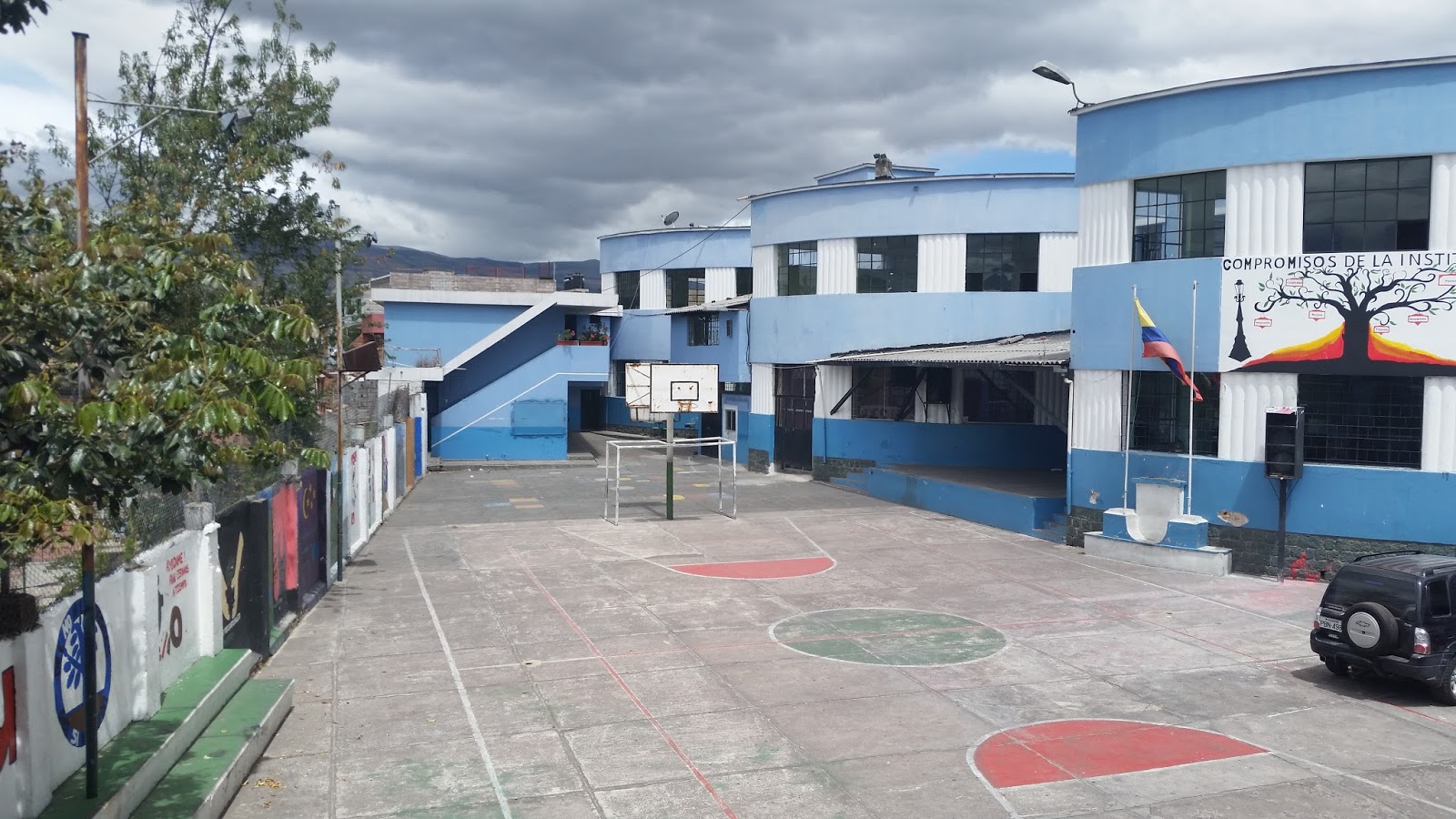 UNIDAD EDUCATIVA "RUMIÑAHUI"