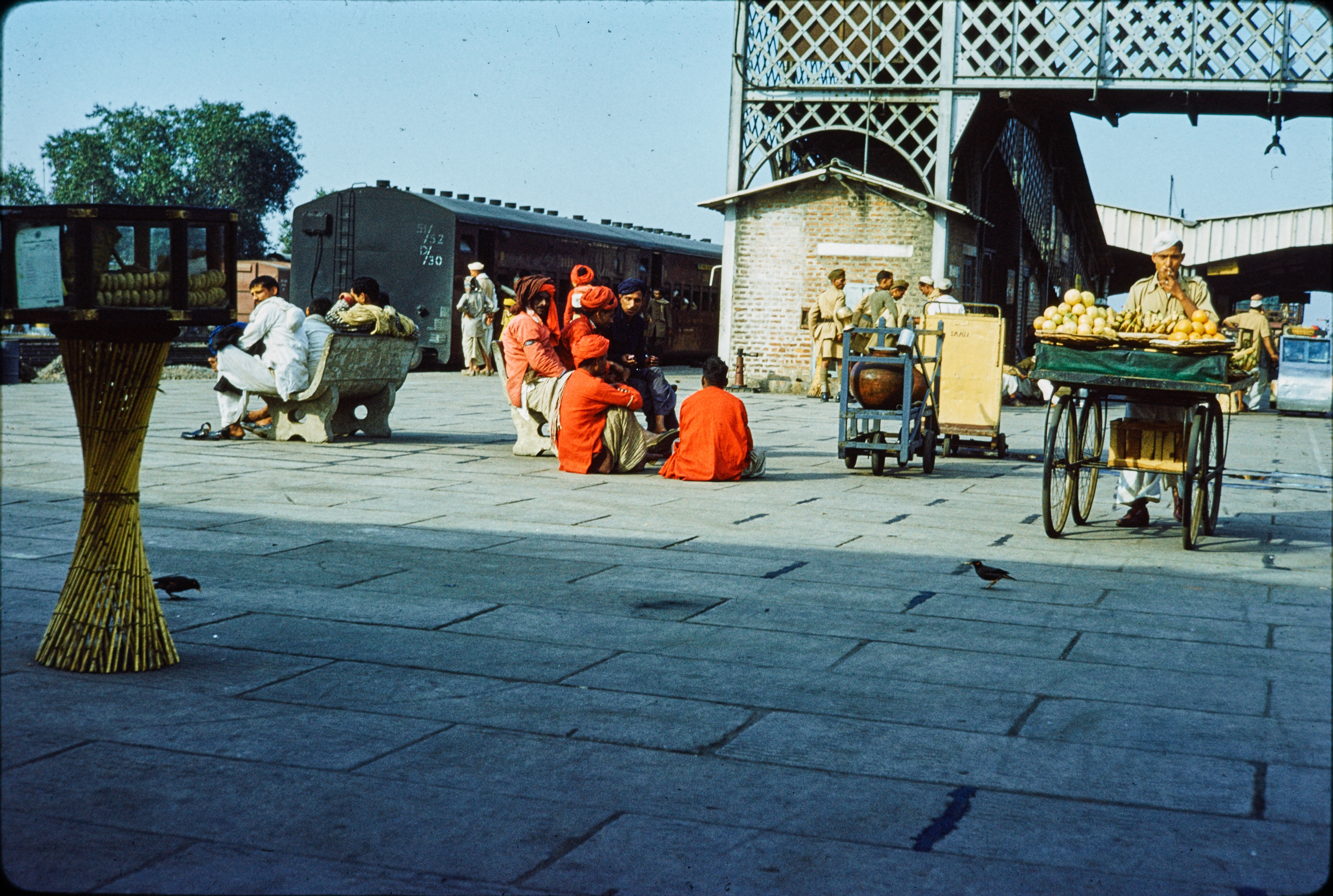 Mathura Station, Uttar Pradesh - c1950-60's - Old Indian Photos