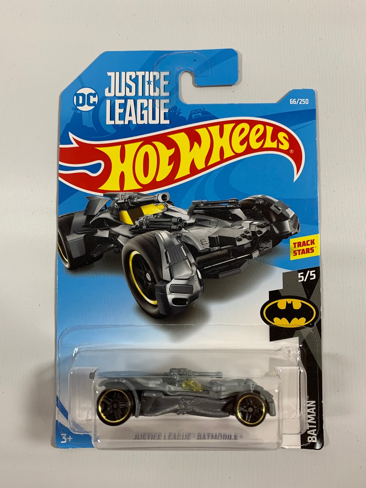 Batmobile Diecast Collection - JME: JUSTICE LEAGUE: Hot Wheels