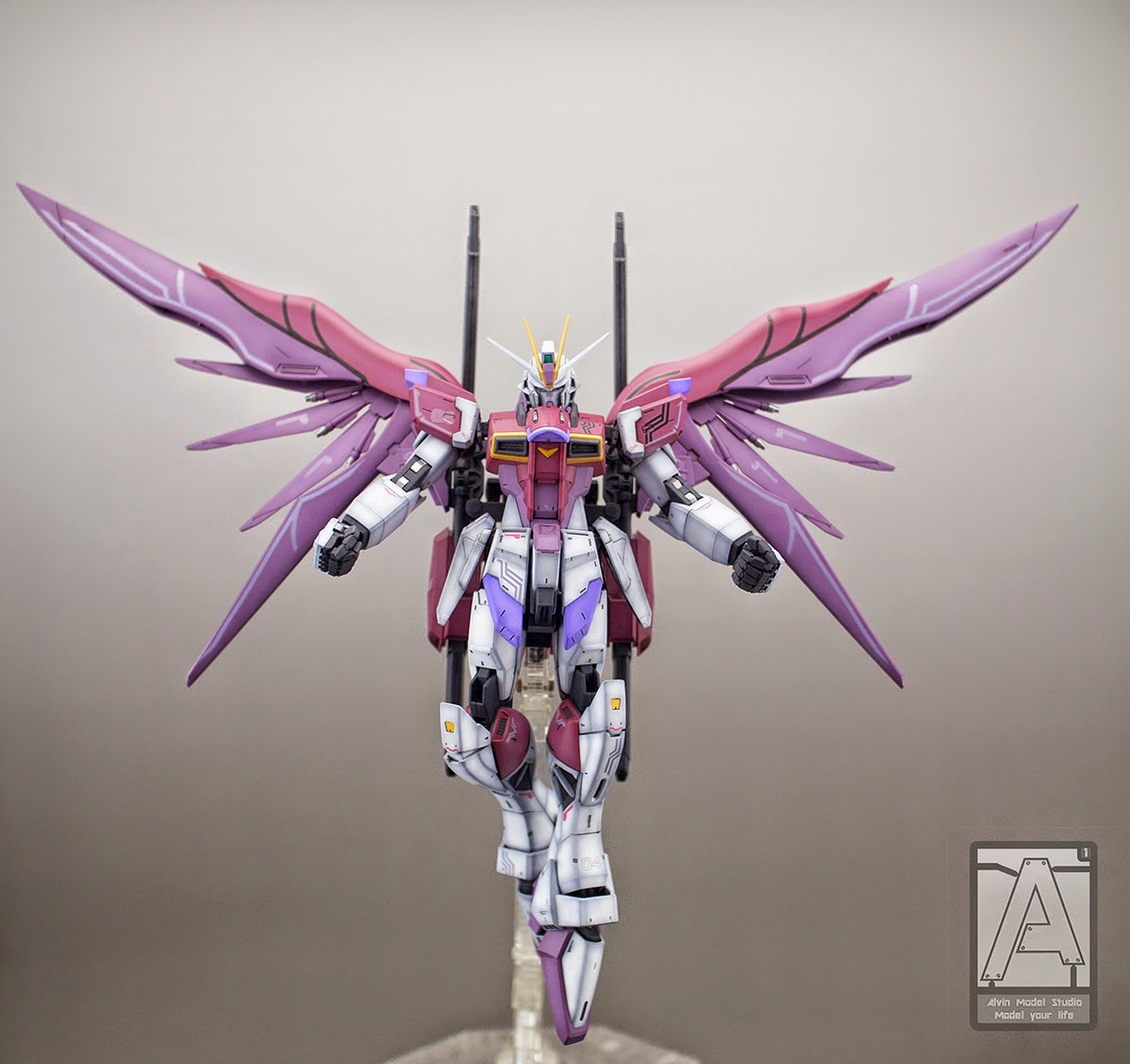 Painted Build: MG 1/100 Destiny Impulse Gundam (R)