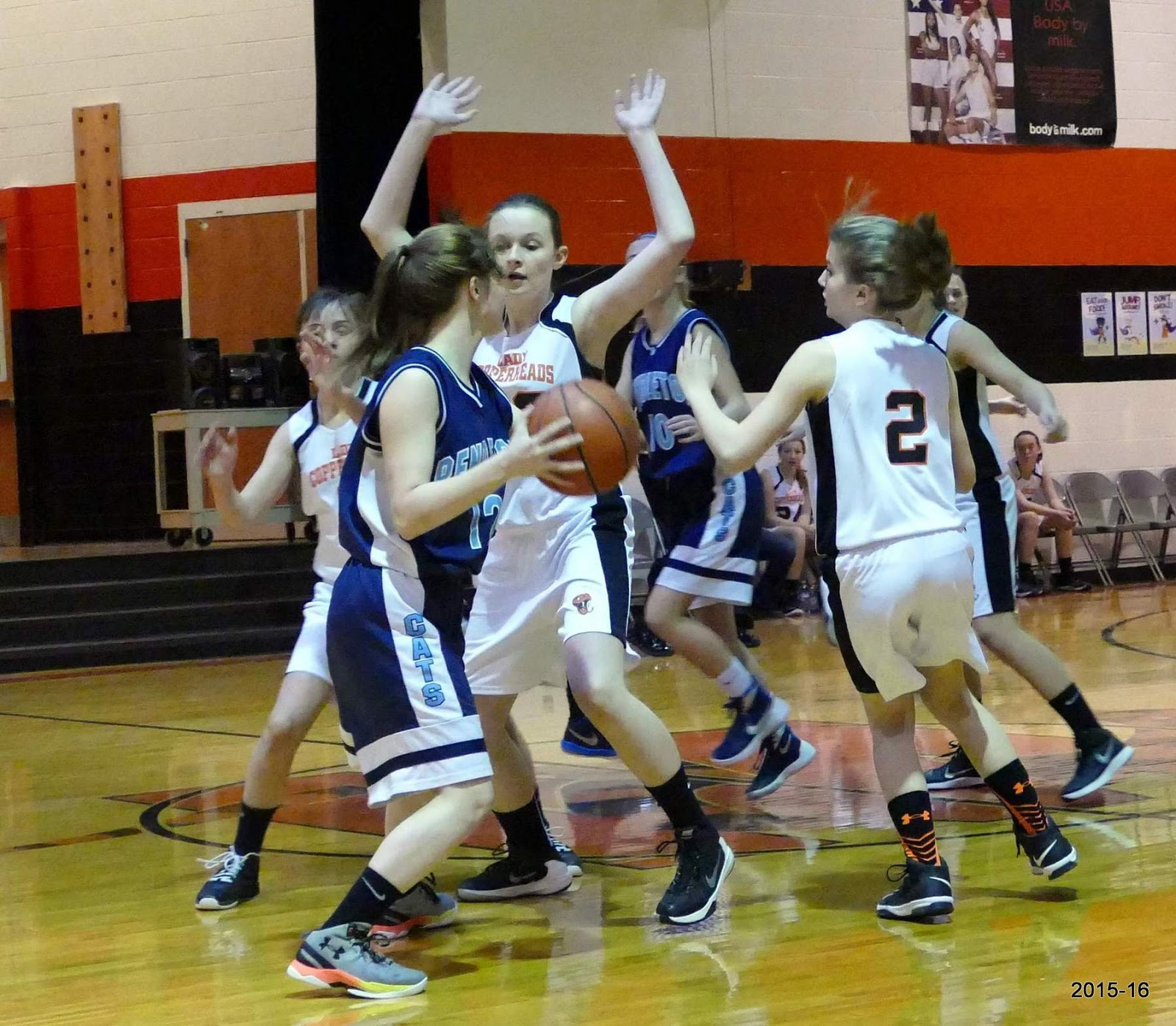 Pocahontas Commentator Plus: Extra Large Basketball