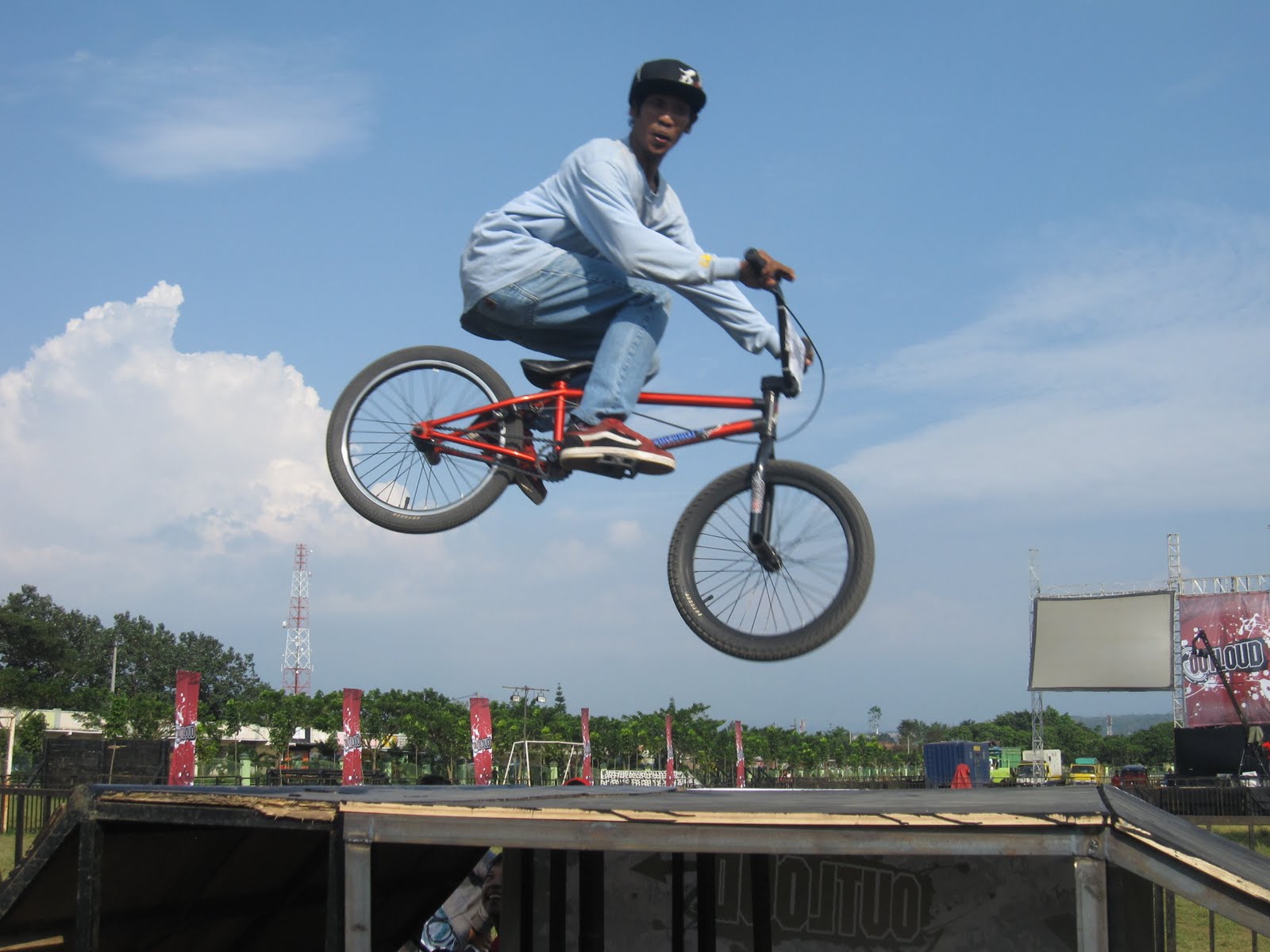 BON-BON ( BERMAIN BMX JUMP BERSAMA "FBM WARDLORD nya" )