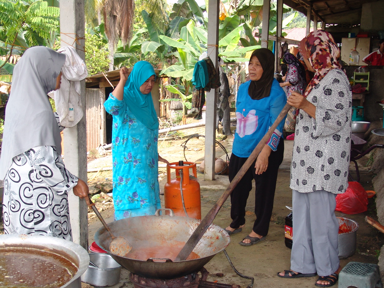 Suara ku...: Amalan rewang di dalam kenduri kendara