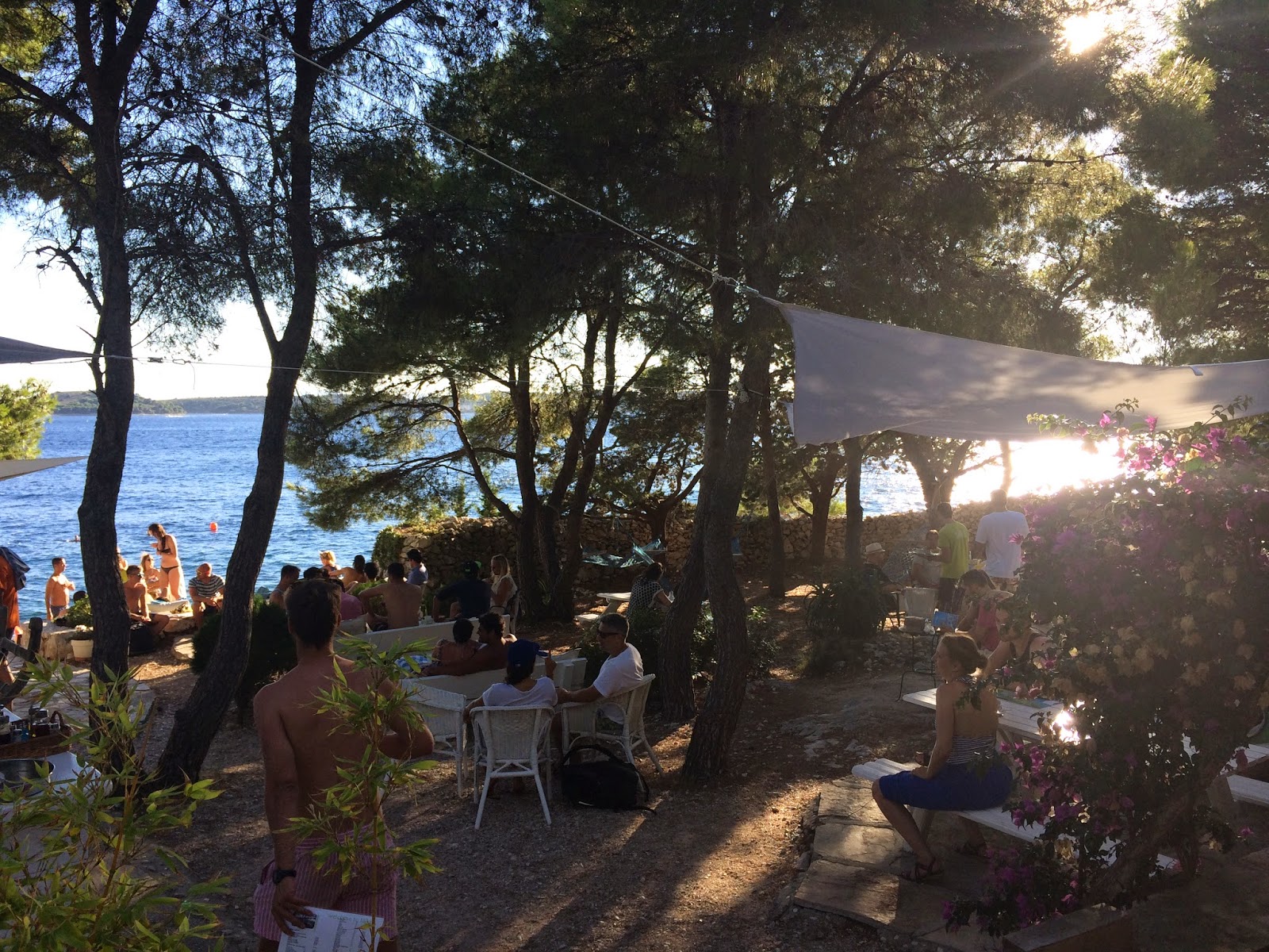 Ladybirds Nest: Falko Beach Bar, Hvar