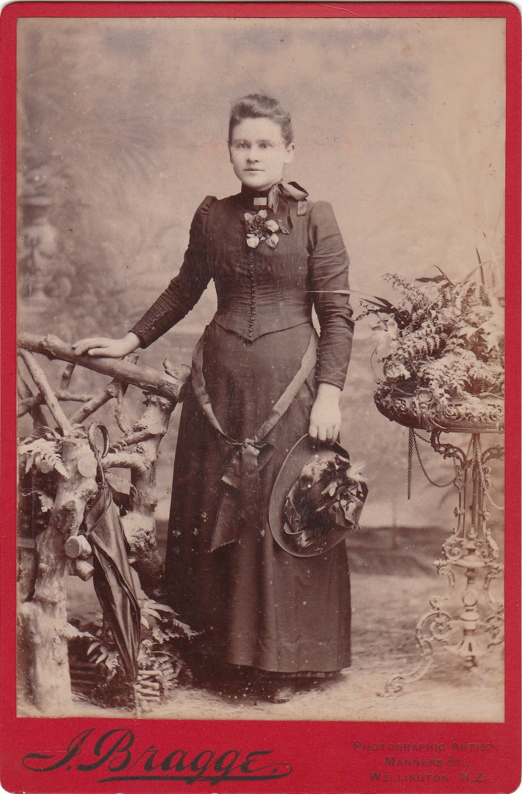 Early New Zealand Photographers: BRAGGE, James