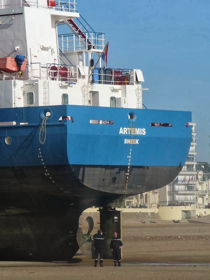 Get FuN Here: Dutch Cargo Ship On France's West Coast