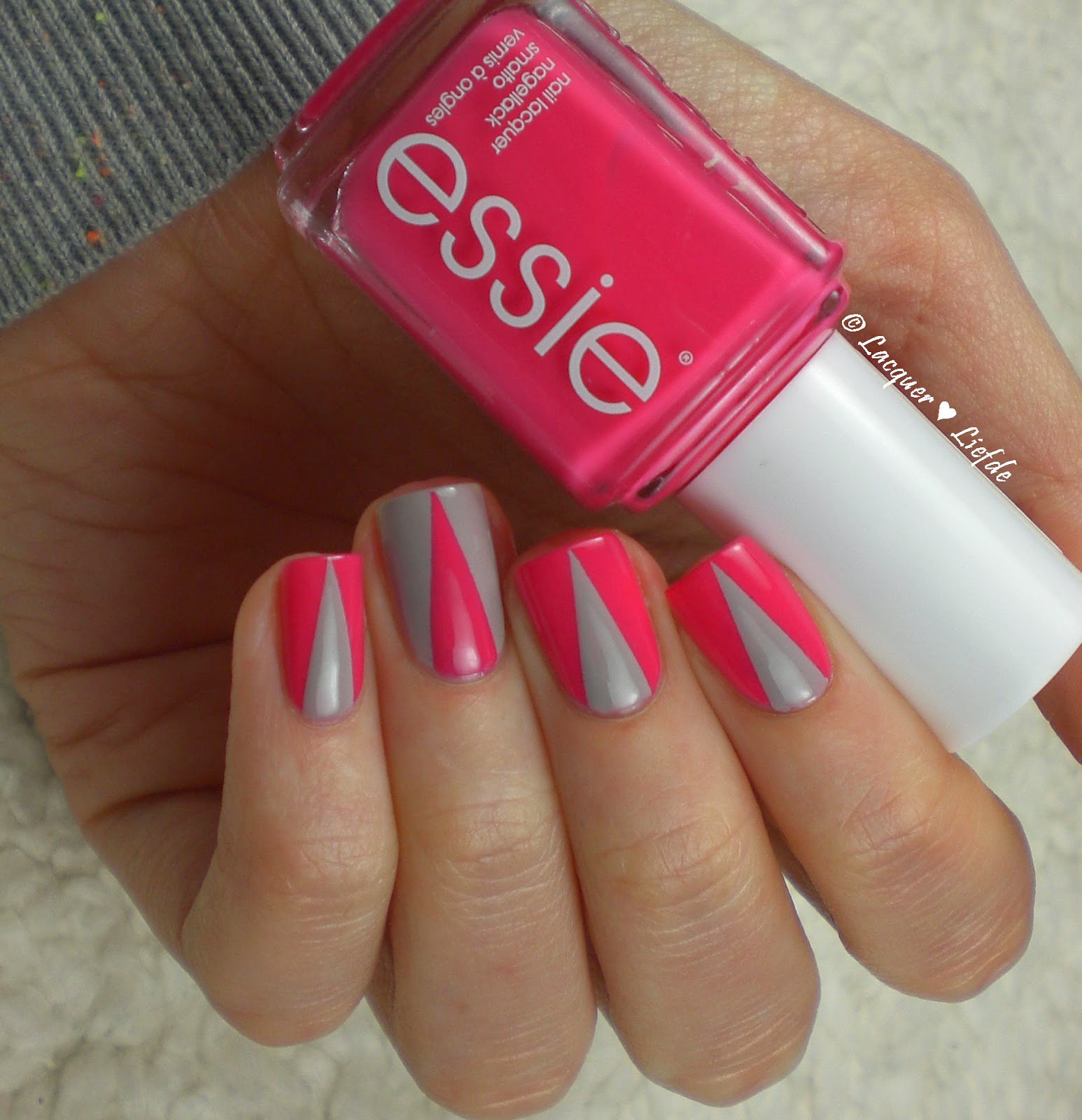 Lacquer Liefde: Essie - Status Symbol feat. Take it Outside