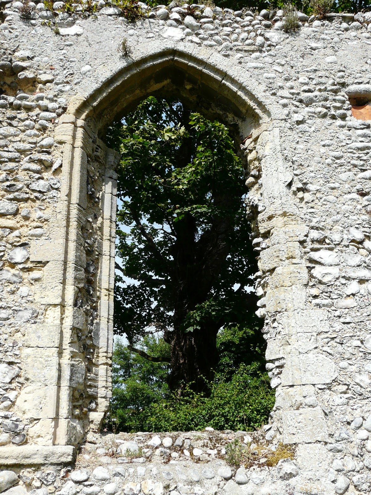 Cindy's Snaps: Beeston Bump, Beeston Priory and Sheringham....