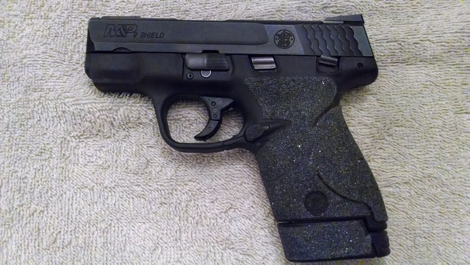 THE DAYWALKERSDAD: S&W Shield vs Springfield XDs vs Kahr CW9