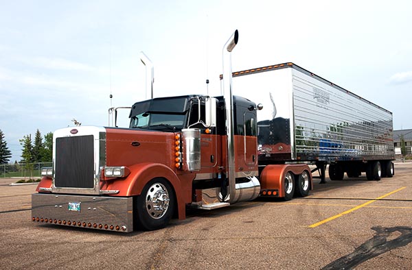 MUSCLE CAR COLLECTION : Peterbilt 379 Western Star Truck Optimus Prime ...