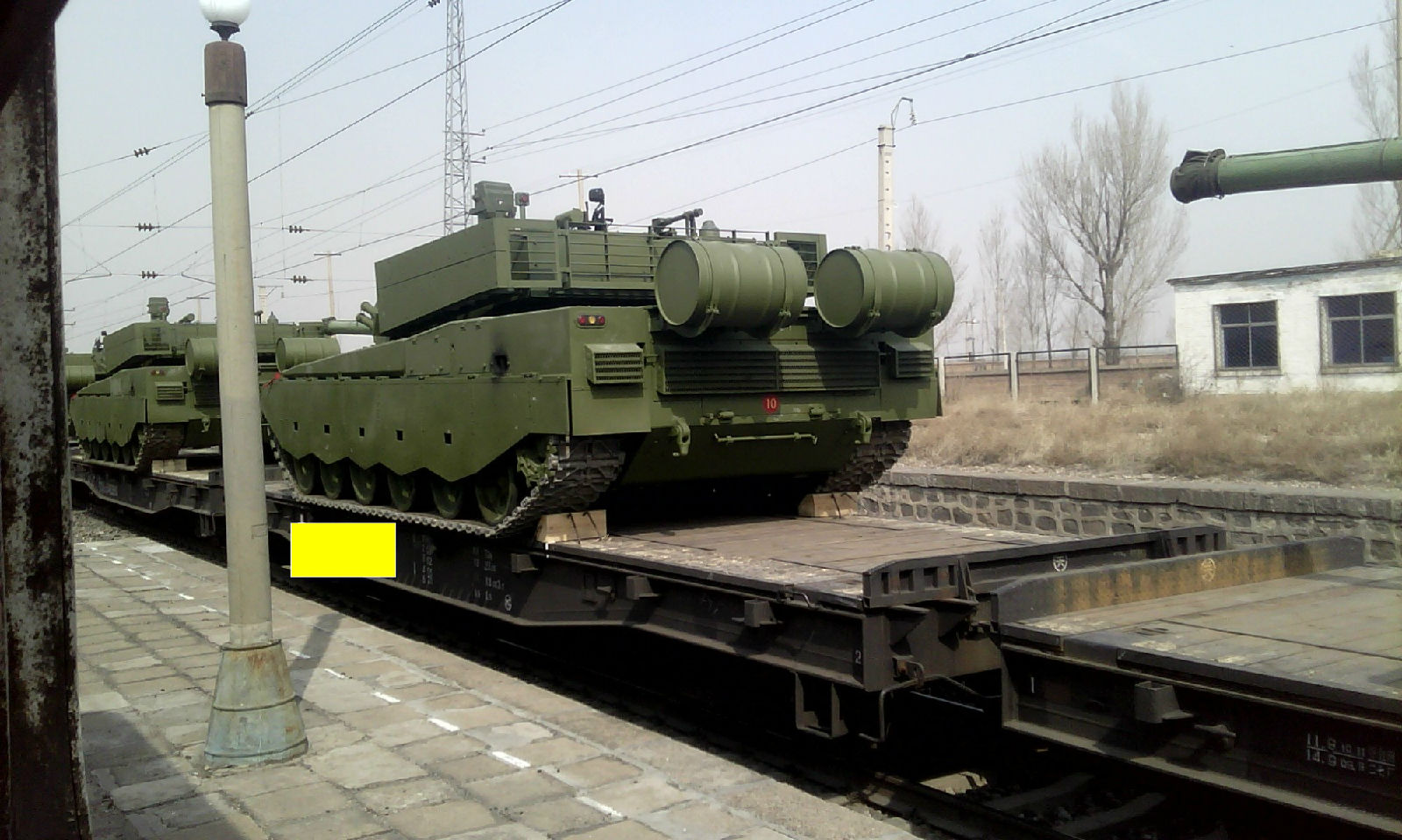 China Defense Blog: Folks are calling this Type99A2.