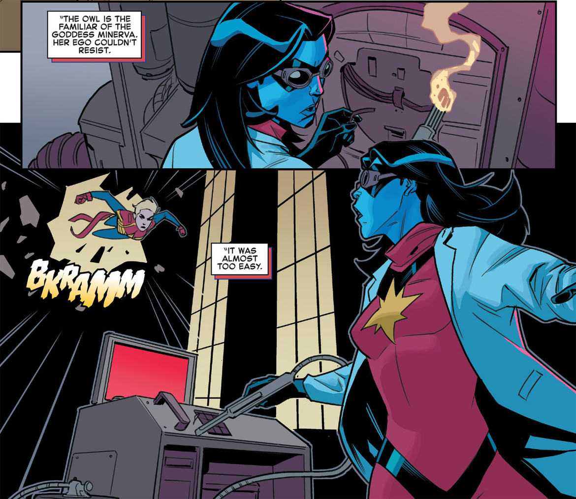 She's Fantastic: Marvel Legends - CAPTAIN MARVEL (STARFORCE)!