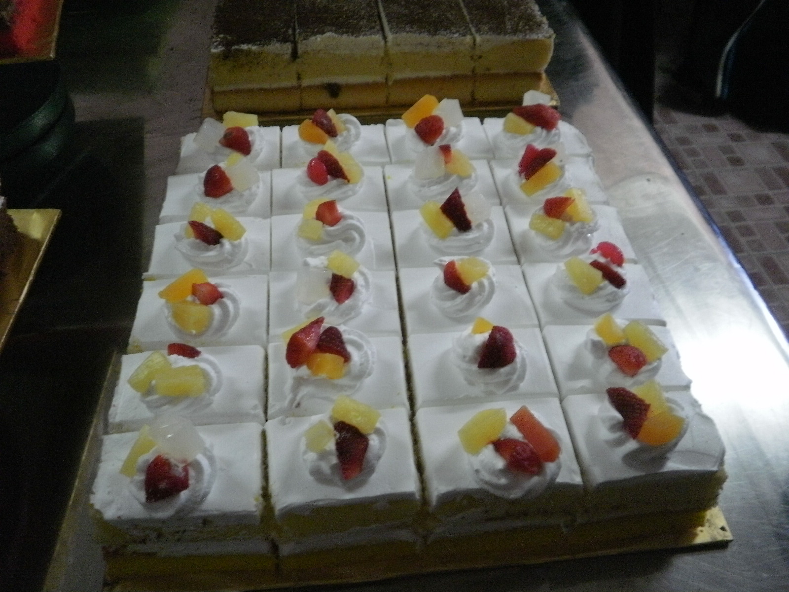 Zara ♥ Baking: Contoh kek yang saya pelajari di kelas Pn. Azimah.