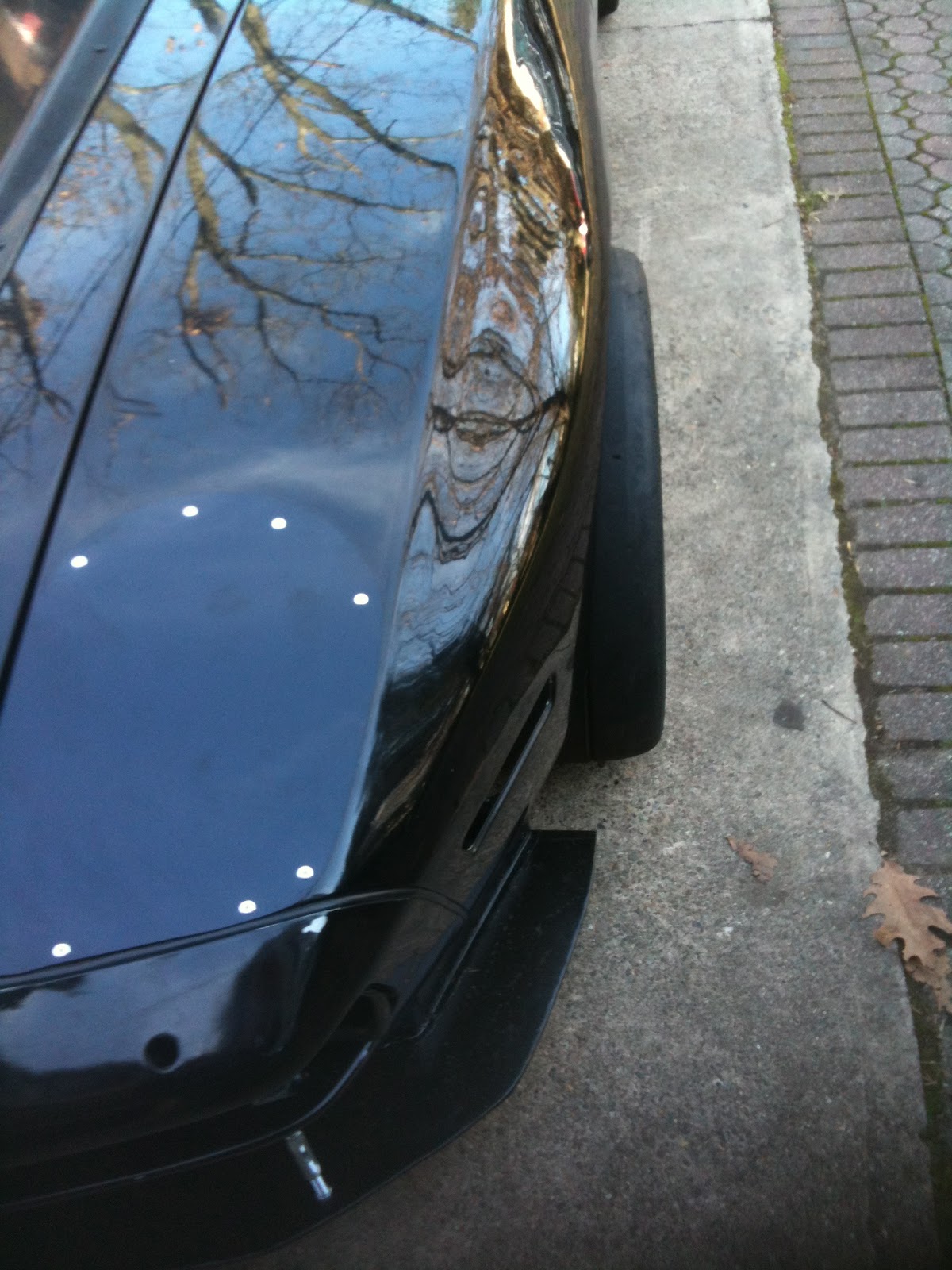 Lighter, Faster, Better. Porsche 928 Hybrid: The Quest for Traction ...