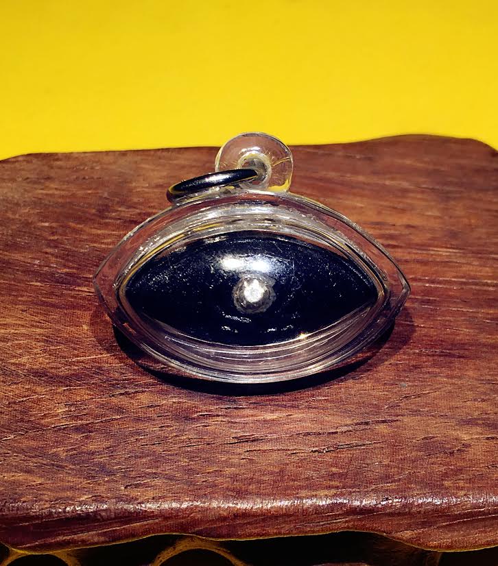 BestThaiAmulets.com: Duang Ta LP Pinak Eye Of Great Luck Foresight ...