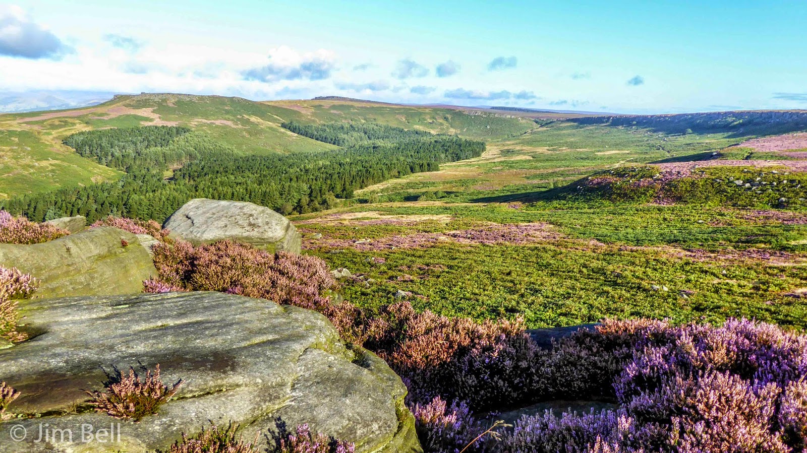 Out & About: Burbage Edge and Burbage Rocks